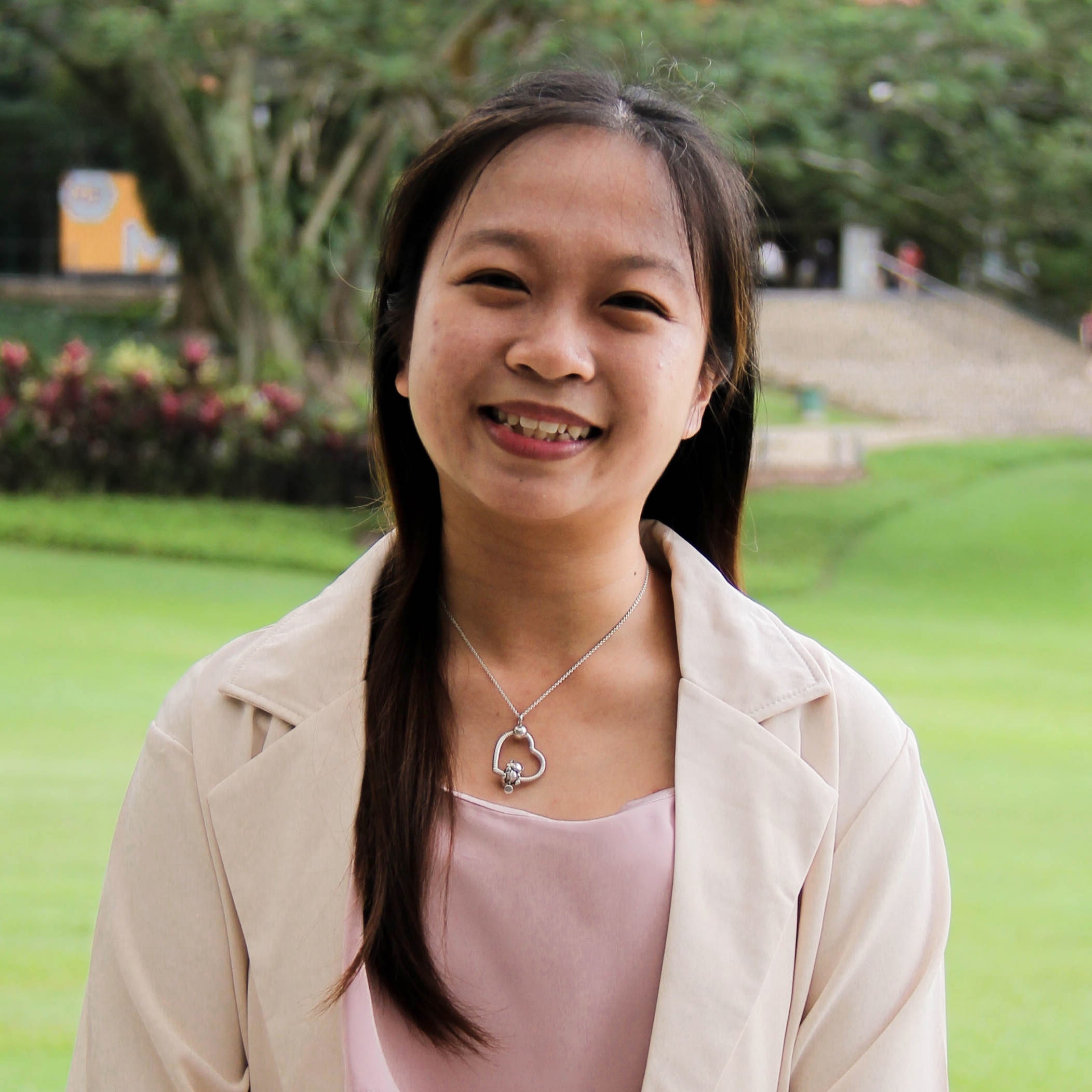 Becoming an otter spotter - NUS Faculty of Science | NUS Faculty of Science