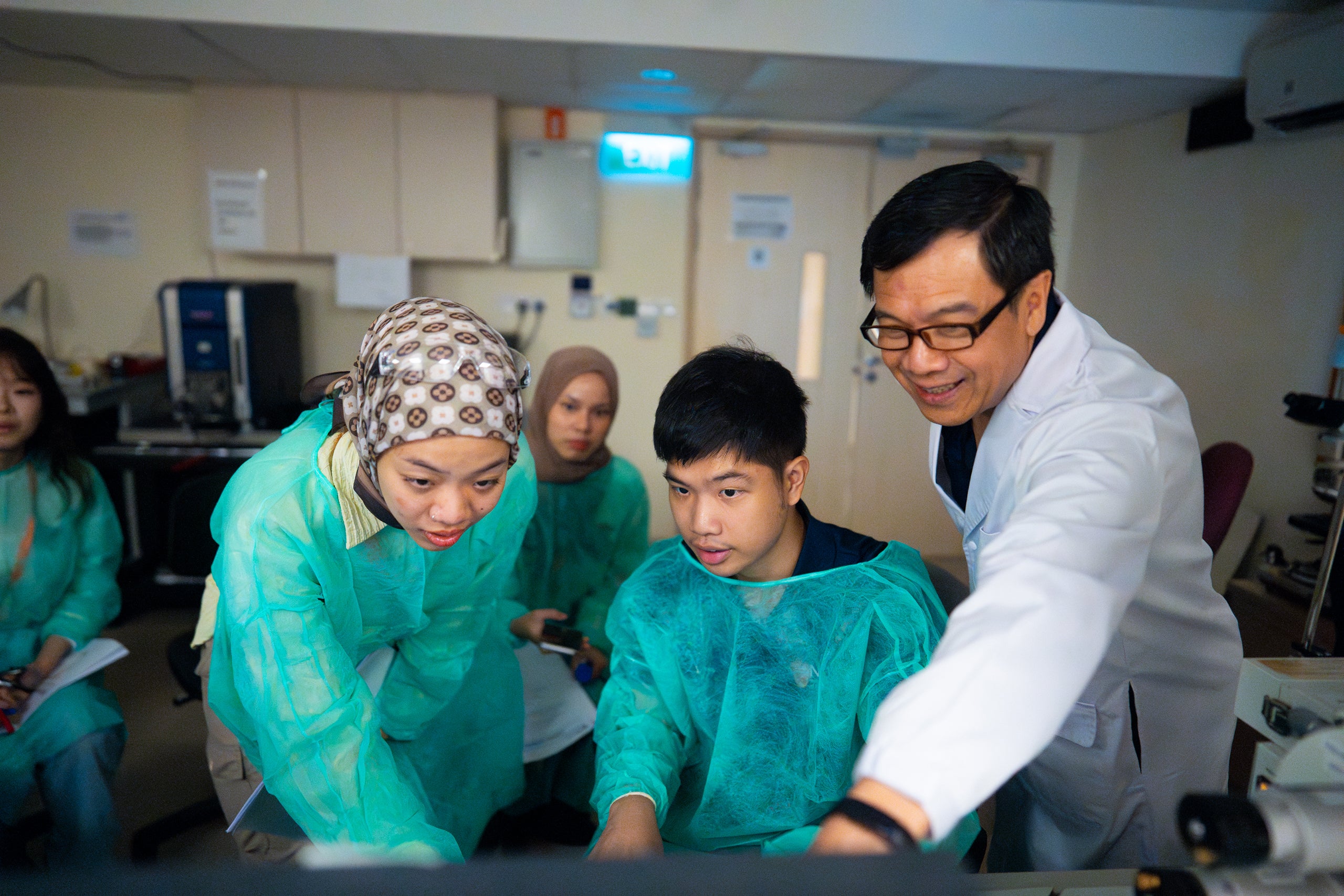NUS Science Summer Institute 2025 - NUS Faculty of Science | NUS Faculty of Science